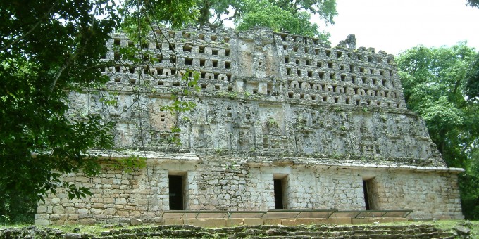 Experience Yaxchilan